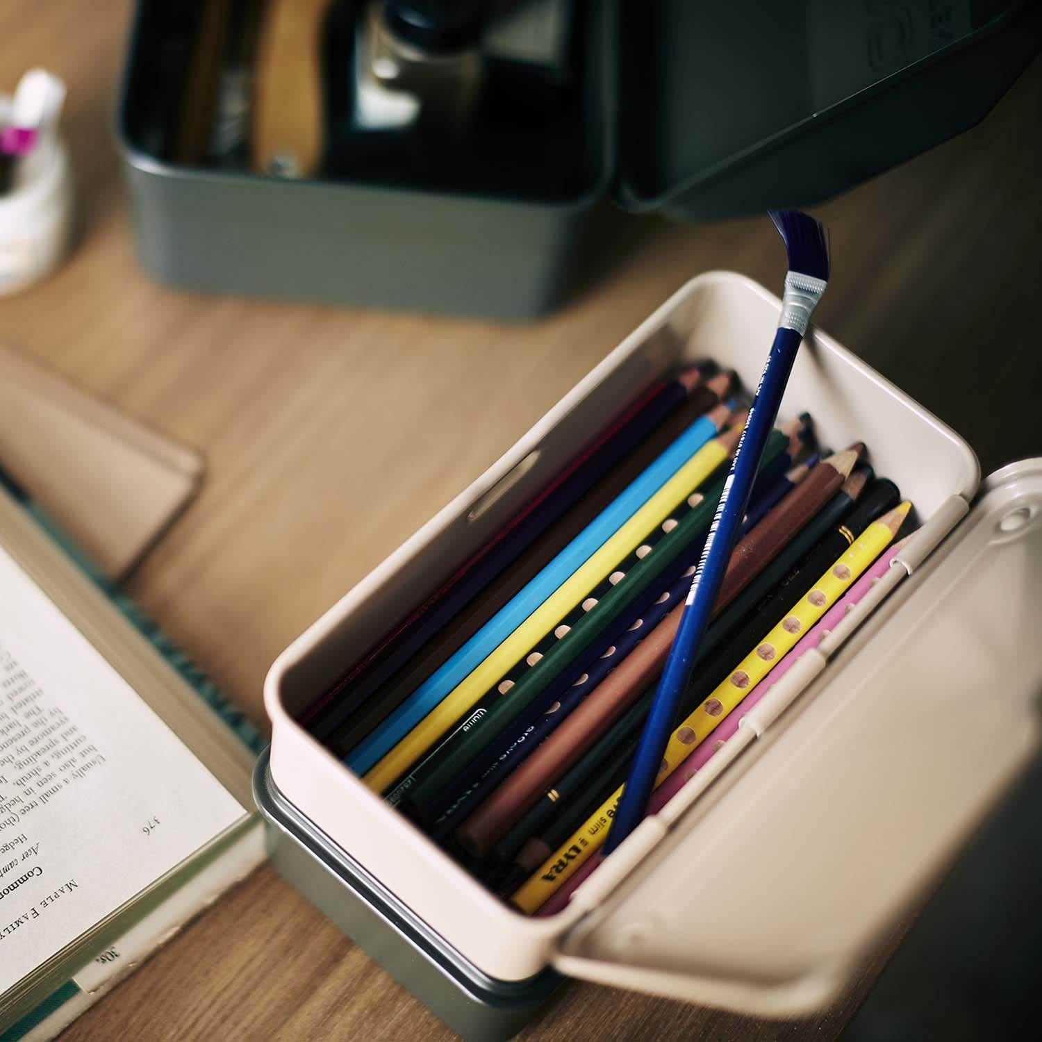 TOYO STEEL - T-190 Tool and Storage Box | WHITE – Likely.es